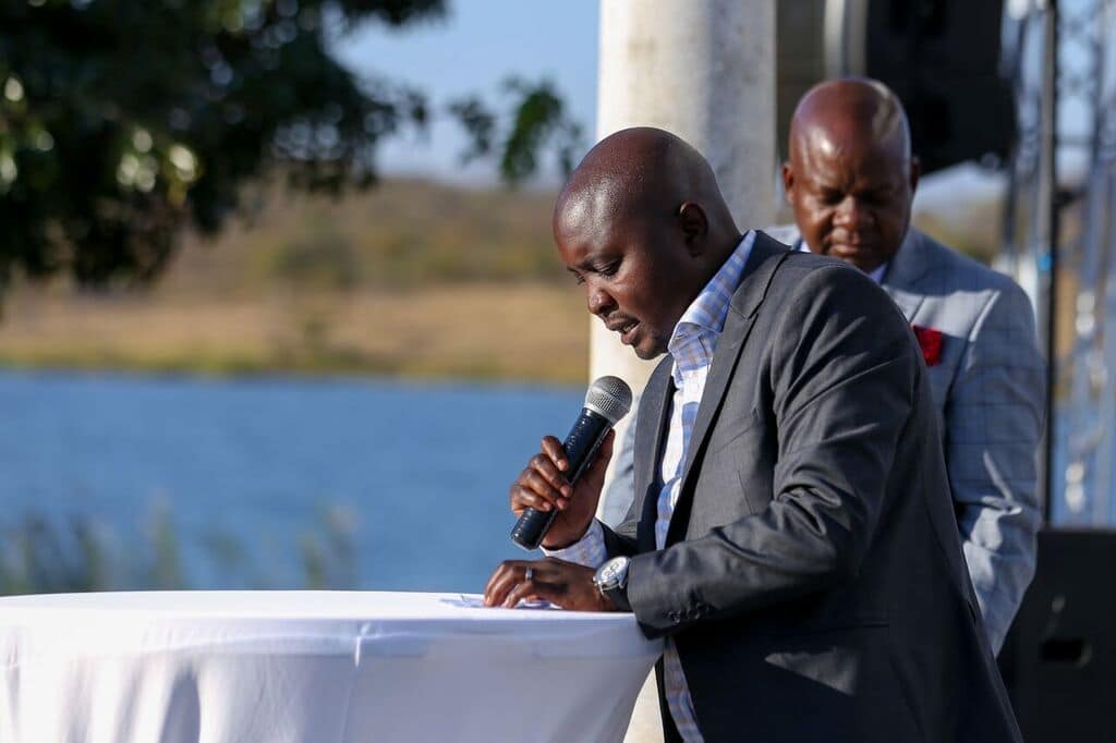 Request to see you favourite artist perform at the All Black Affair ...